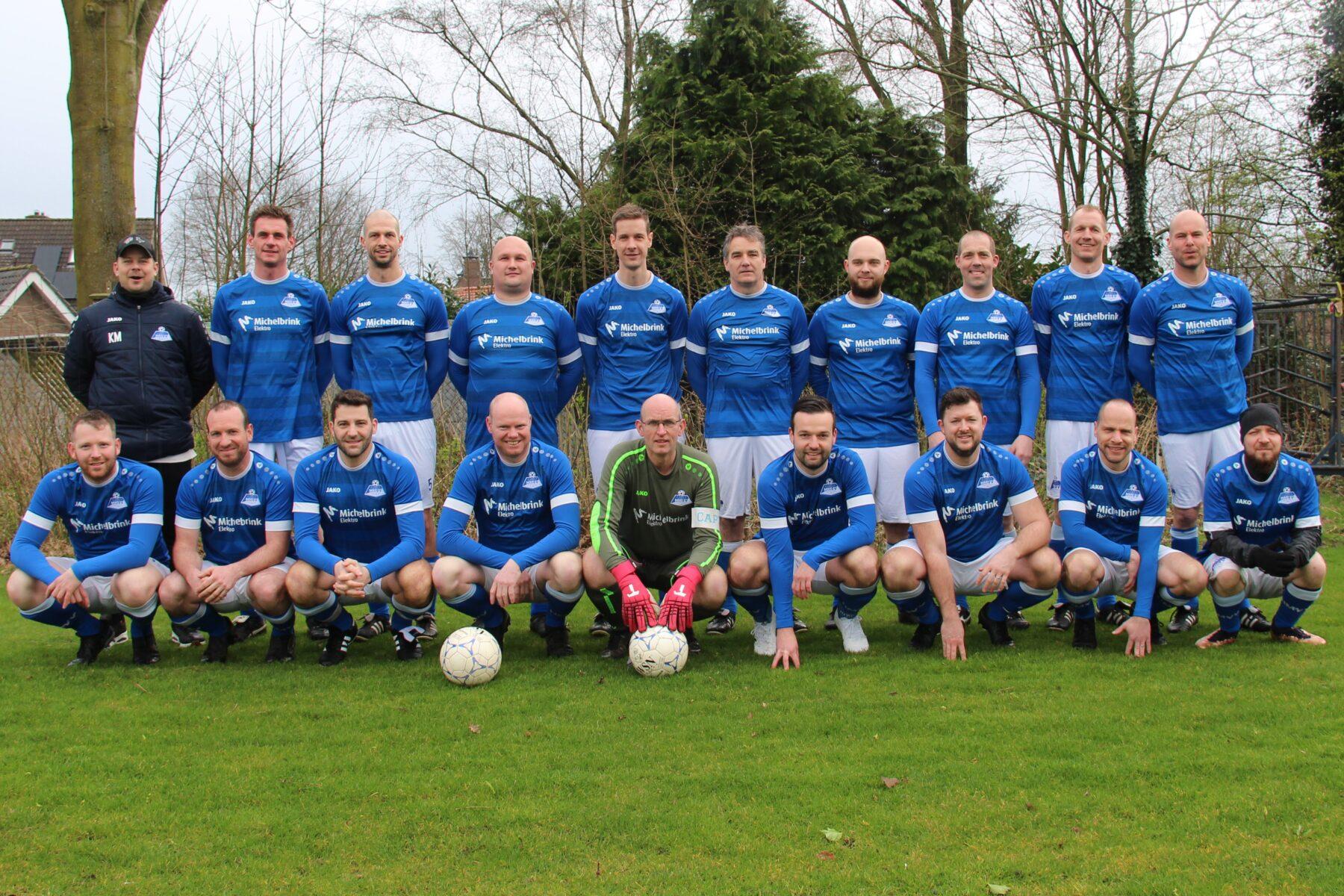 HMVV 3 - Voetbalvereniging HMVV